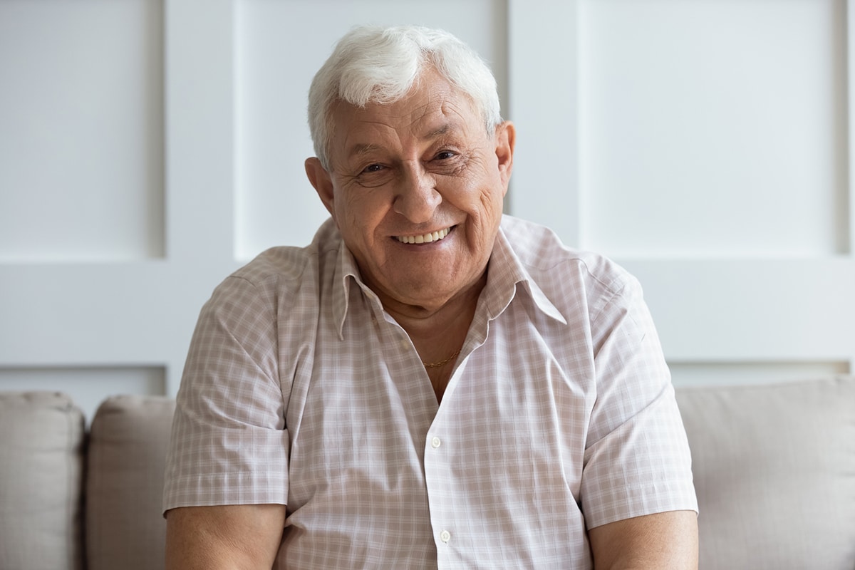 Can Dental Implants Be Done In One Day? - Davis Gribble Hollowwa Dental